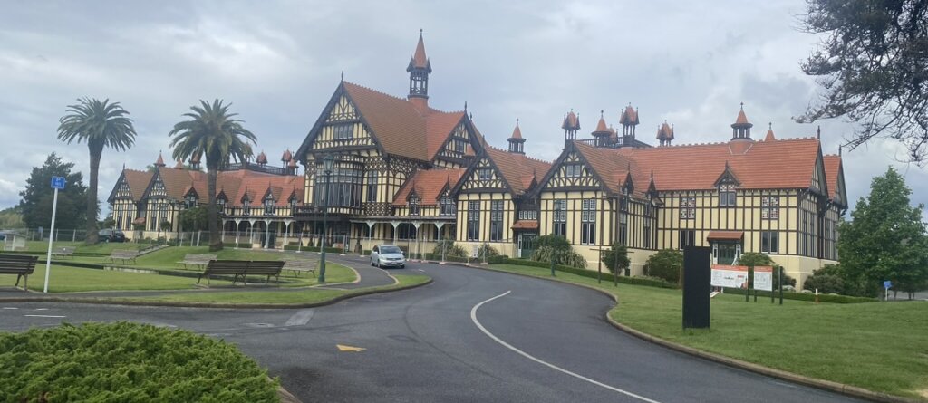 Te Ara Ahi cycle trail - Rotorua connections - Women Travel NZ