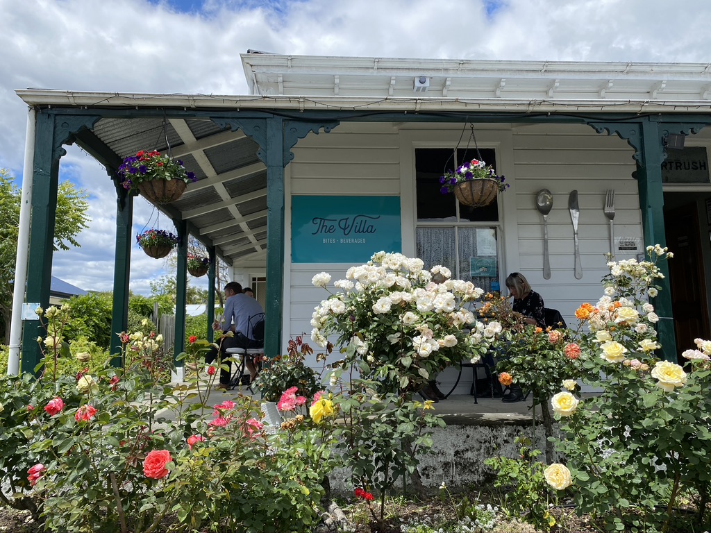 Ruby Bay, Mapua and Cycling the Spooner Tunnel - Women Travel NZ